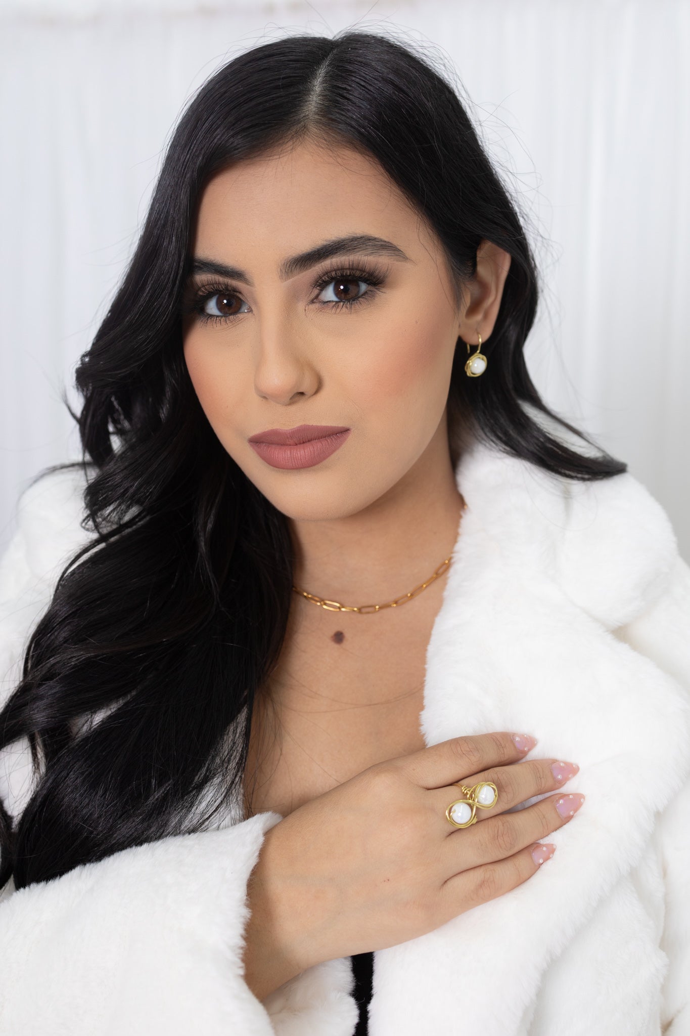 Infinity Pearl Ring – Roseglam